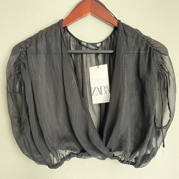 Zara | Tops | Zara Crop Top Black Silver Metallic | Poshmark
